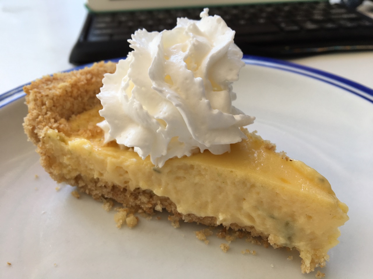 Calamansi Lime Pie with Coconut Whipped Cream (recipe) – Rikomatic