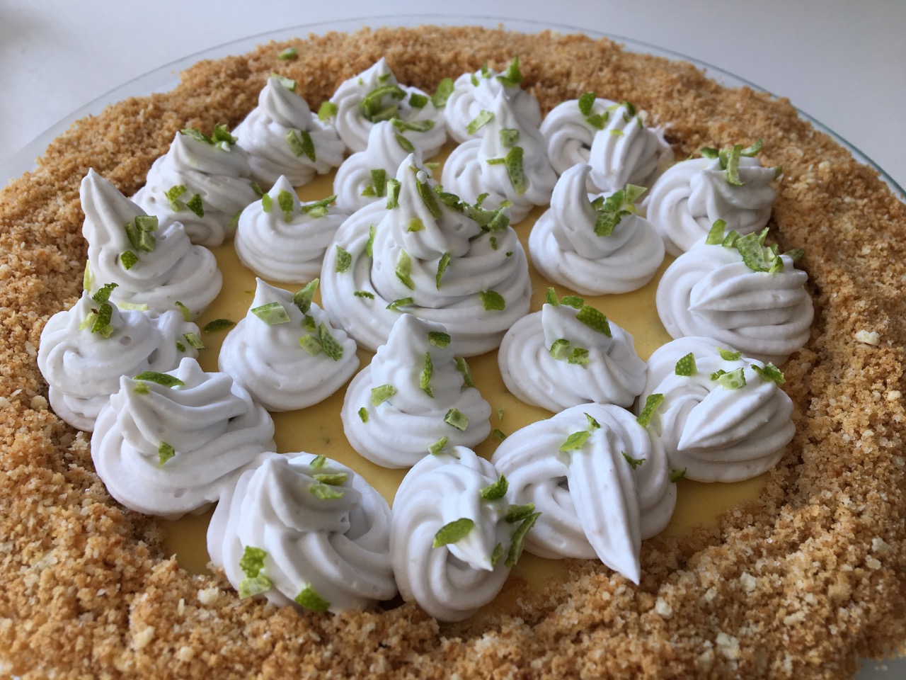 Calamansi Lime Pie with Coconut Whipped Cream (recipe) – Rikomatic