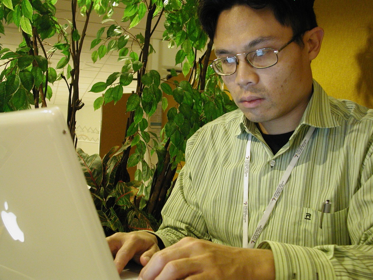 Poor and Alone in Geneva – Rikomatic